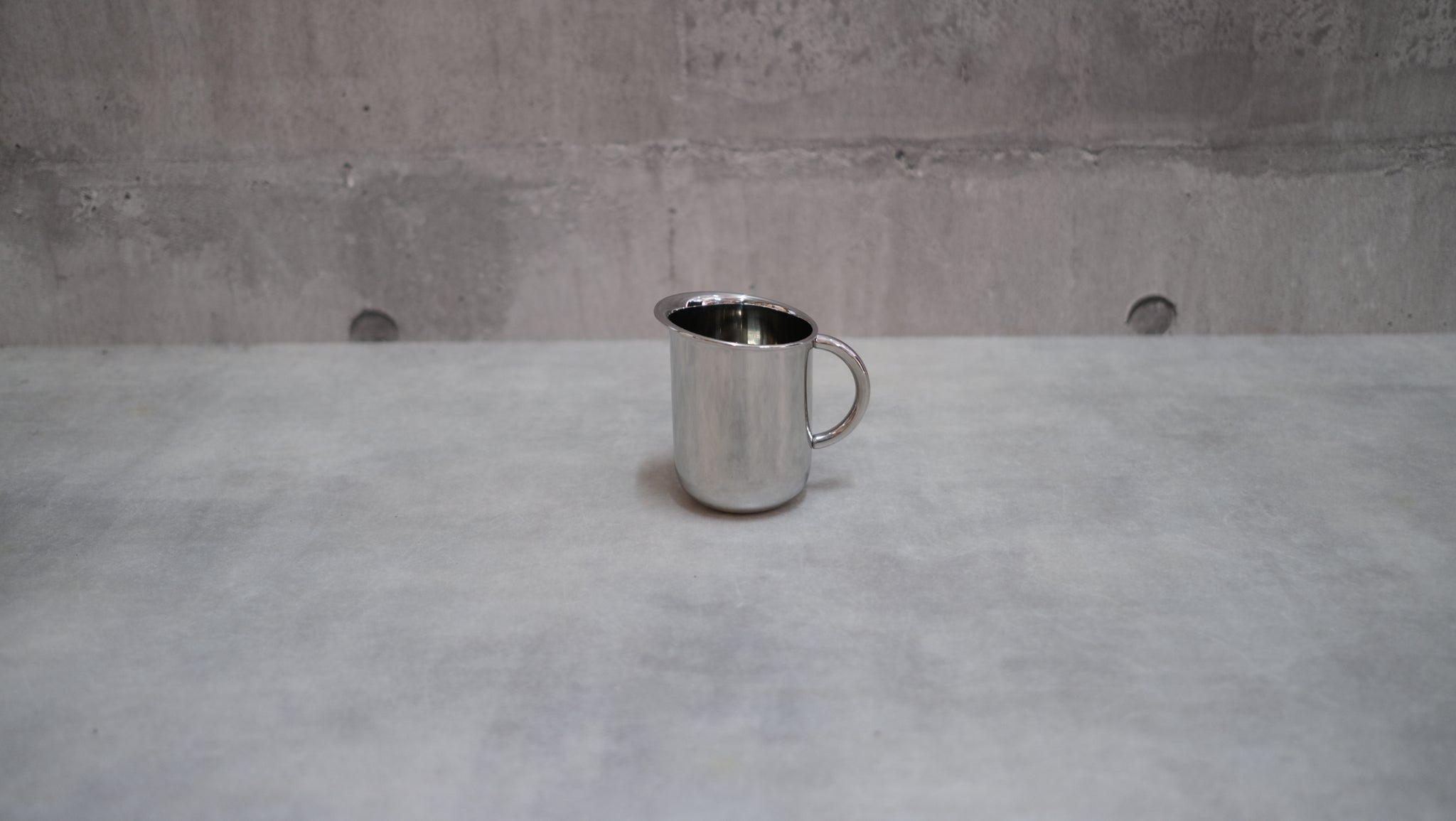 【未使用・箱付き】OFFICINA ALESSI × マリアンヌ・ブラント｜バウハウス クリーマー 150ml 90042/CR